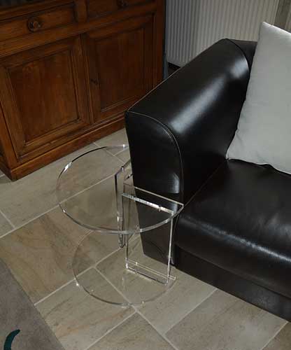 Table basse plexi champagne